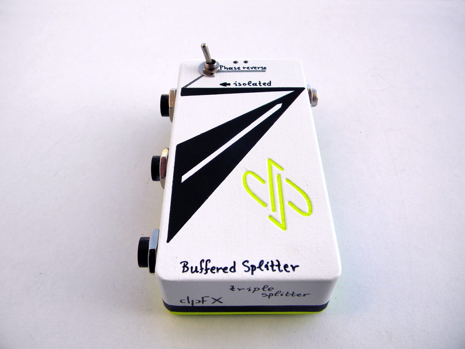Buffered Splitter, Isolated (Active) - dpFX Pedals