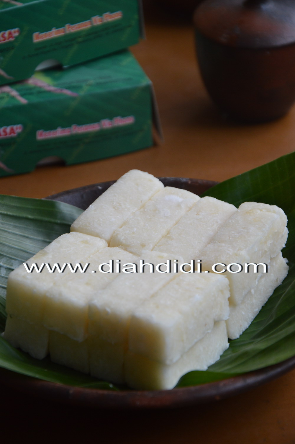 Diah Didi's Kitchen: Menikmati *Gethuk Kethek / Gethuk Monyet* Hangat ...