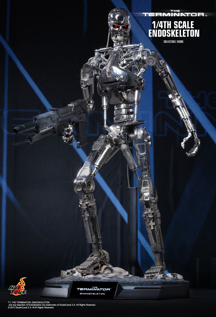 POINTBLANKTOYS.COM: Hot Toys The Terminator 1/4th scale Endoskeleton