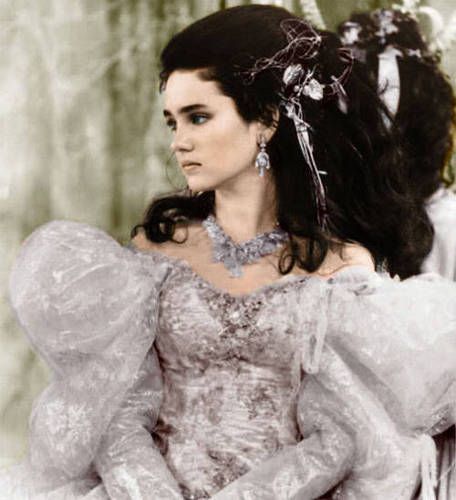 La Dauphine: The Sarah Masquerade Gown from Labyrinth - Part Two