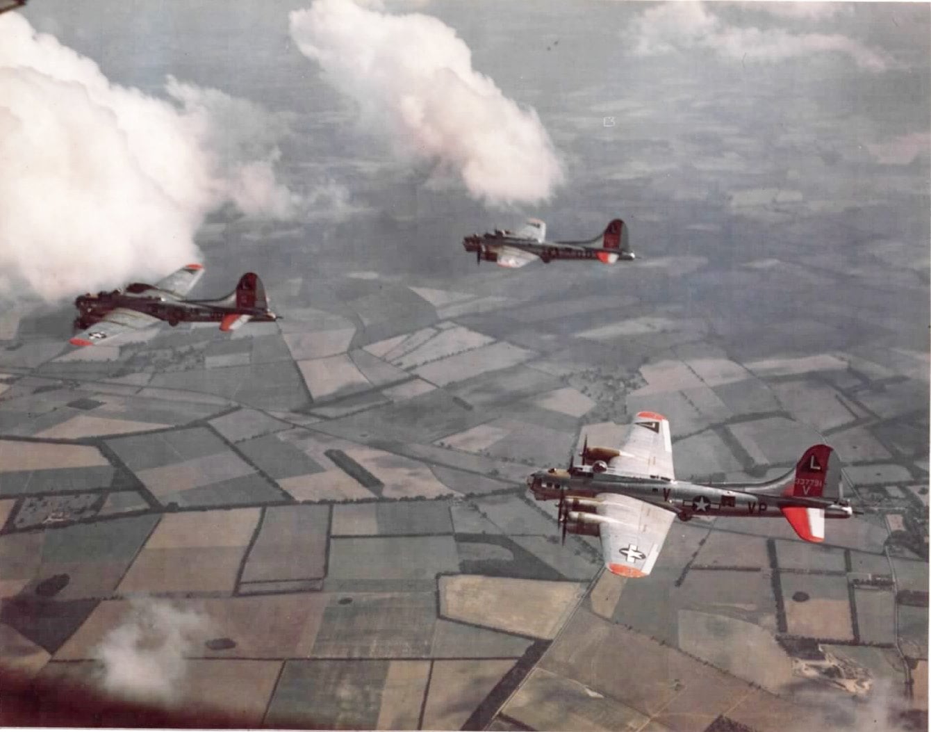World War II in Color: B-17s of the 381st Bomb Group