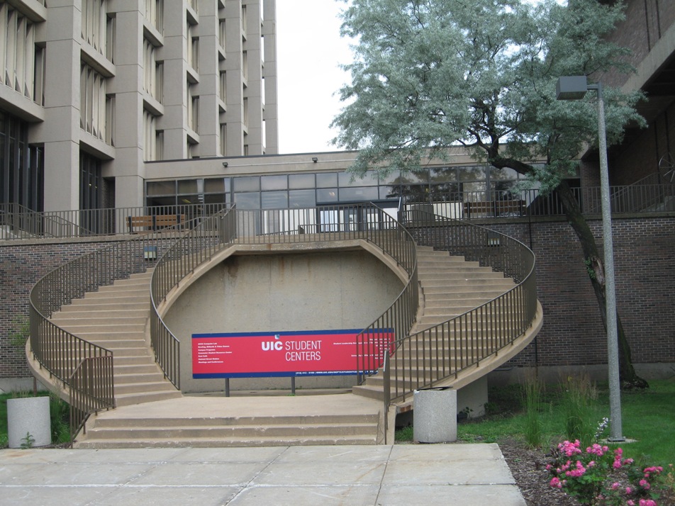 America's College Campuses: University of Illinois at Chicago (UIC)