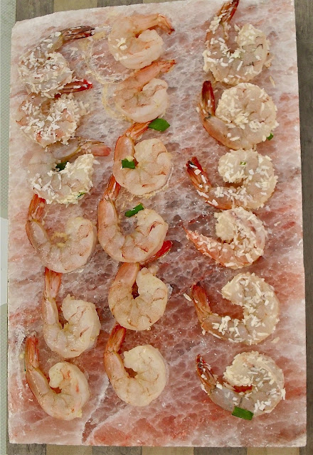 Charlesmopolitan : Shrimp on a Salt Block