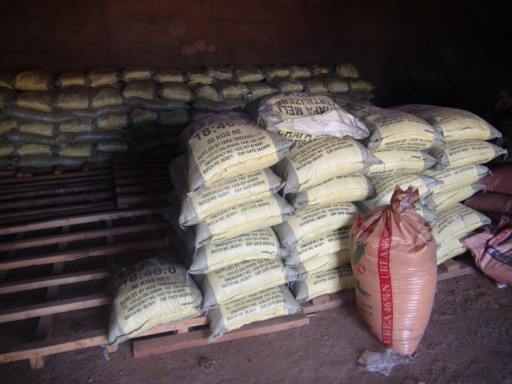 INDABA AFRICA: HAKI YA NANI VILE, WANANCHI MBOZI WALIZWA NA MBOLEA FEKI