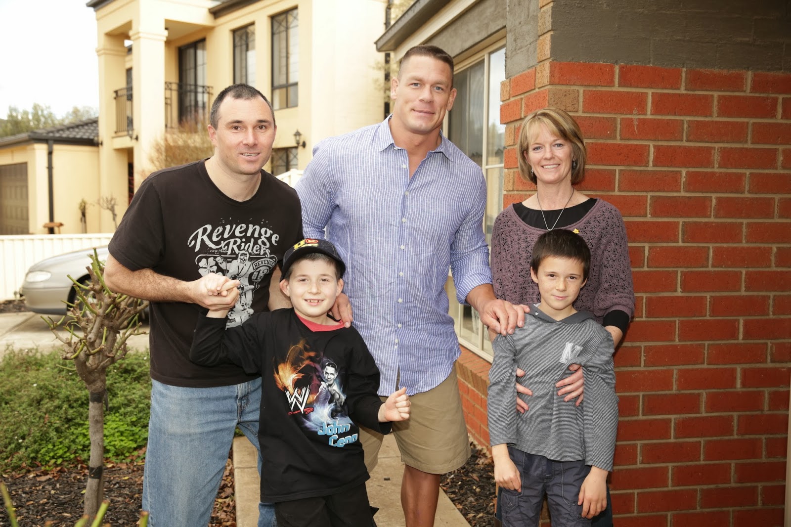 Sputter 4 U: WWE JOHN CENA'S FAMILY PICURES