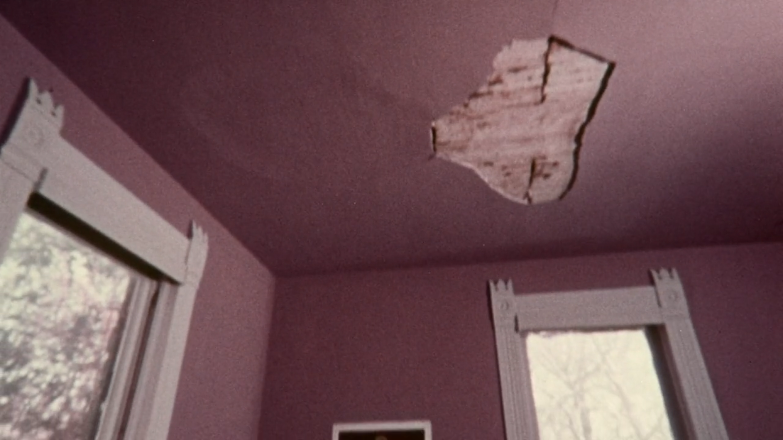 Tobe Hooper Appreciation Society: THAS: 'Eggshells' Is...