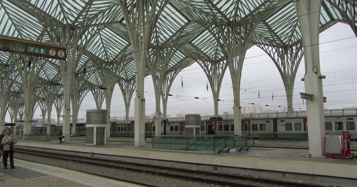 railway stations: Portugal: Lisbon Orient station (Estação Ferroviária ...