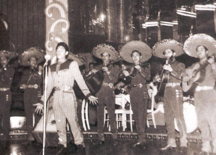 A DAY IN THE LIFE OF JAVIER SOLIS: A DAY IN THE LIFE OF JAVIER SOLIS