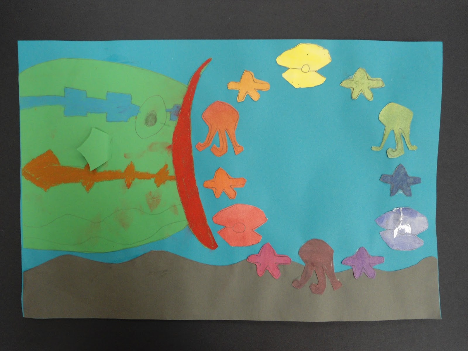 Park Art Kingdom: Color Wheel Fish