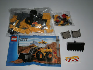 Toy A Day: #719 of Year 2 Lego 7630 City Front-End Loader