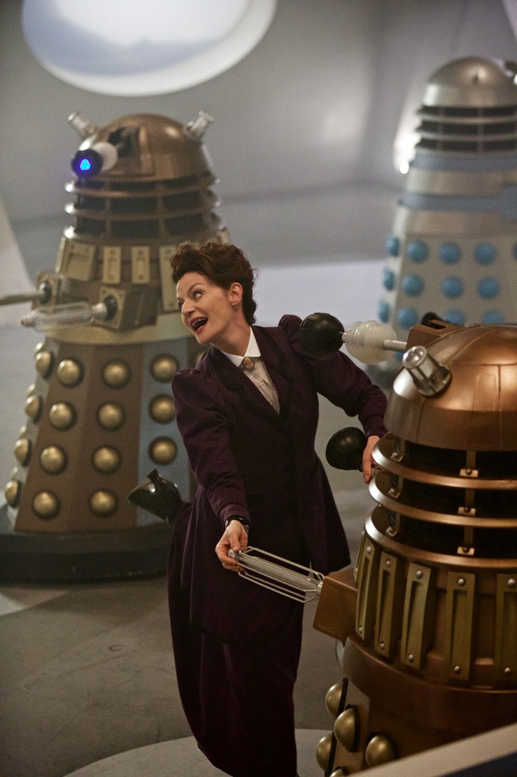 DOCTOR WHO - Le immagini promozionali in HD e la sinossi dell'episodio ...