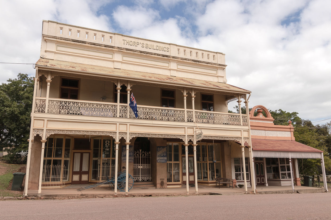 Traveloscopy Travelblog: The chequered history of Ravenswood, Queensland