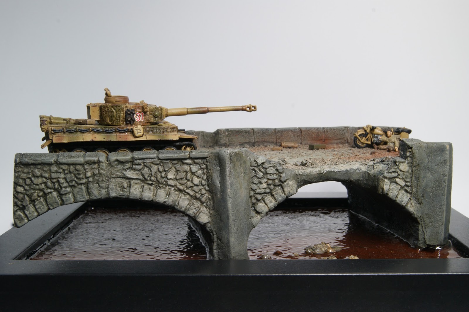 Flames of Nerd: 6MMRPC Bonus +: Saving Private Ryan Bridge Diorama