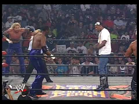 Historia del Wrestling: Hulk Hogan y Dennis Rodman vs Karl Malone y DDP ...