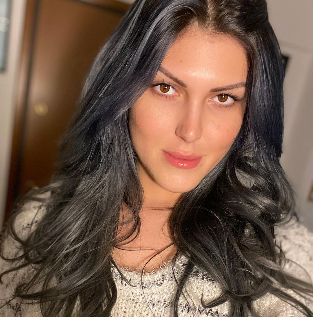 Mia Karolyi – Most Beautiful Transgender Woman Instagram - TG Beauty