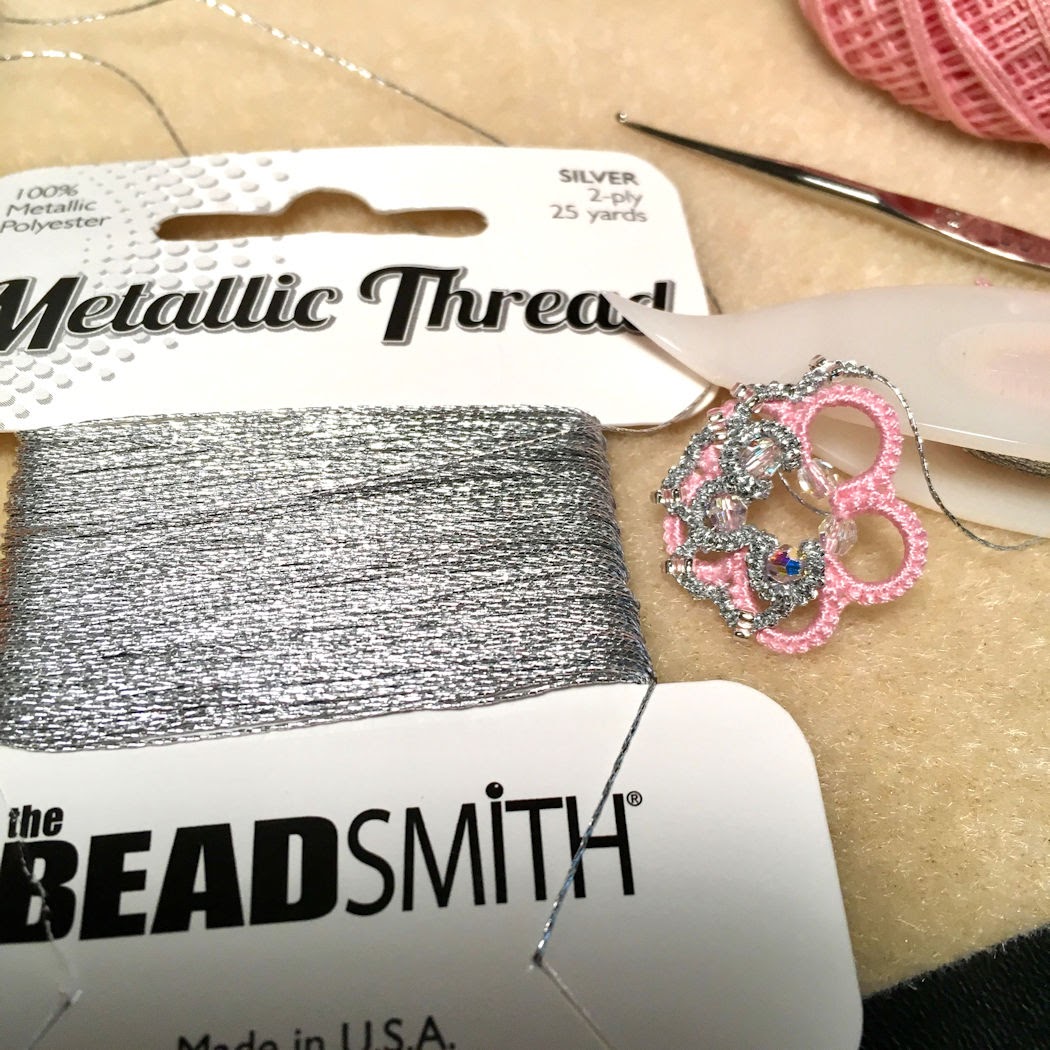 Yarnplayer's Tatting Blog: Metallic thread experiment 1
