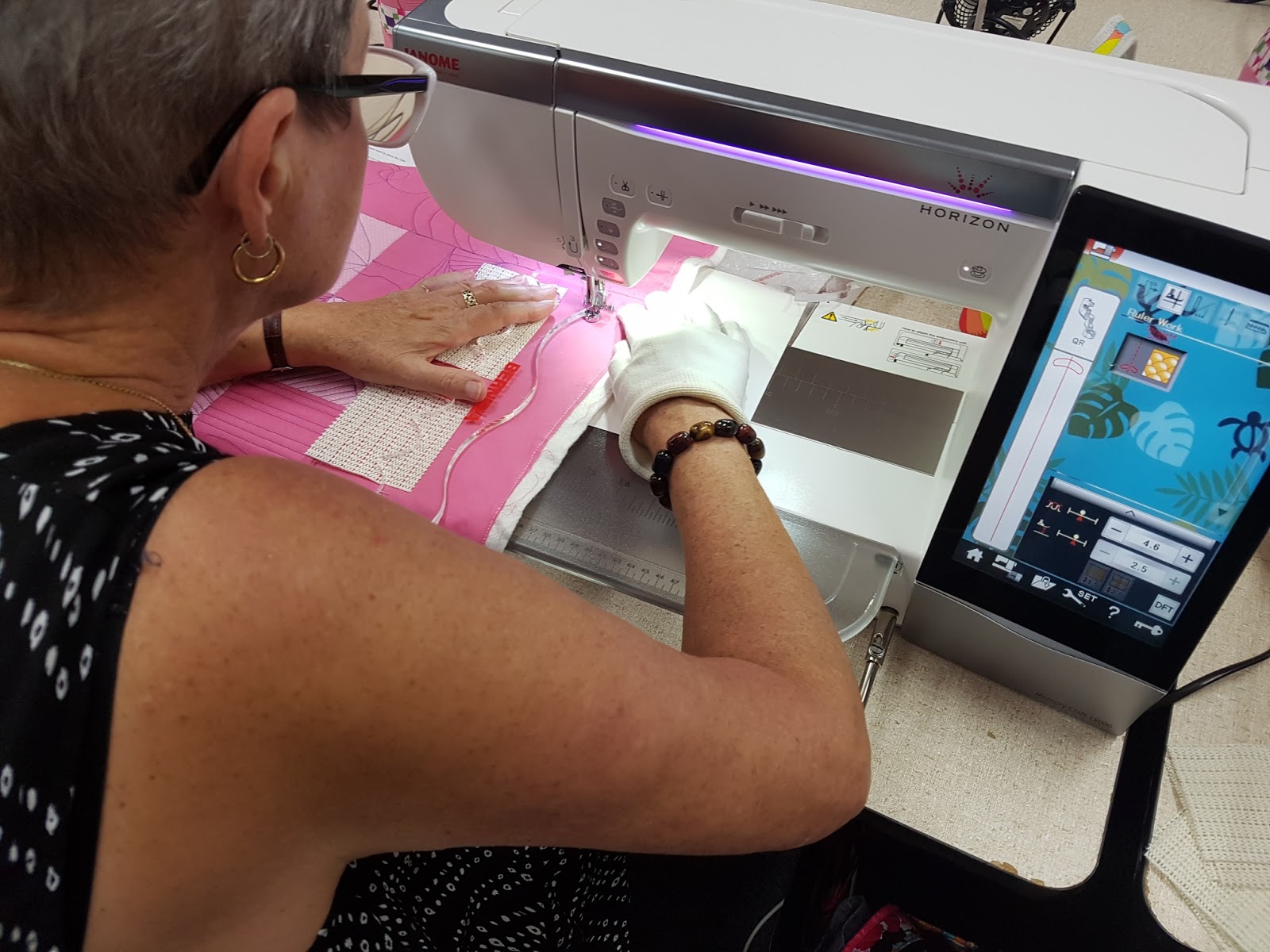 Free Motion Quilting with Rulers.... Workshop with Jane Rundle