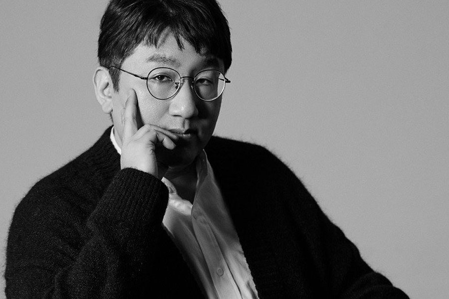 Bang Si Hyuk renuncia a su puesto de CEO de HYBE. - BA NA NA: Noticias ...