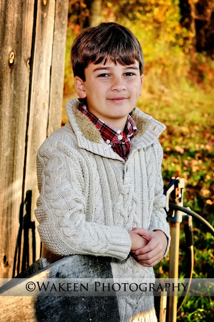 Wakeen Photography Blog: Central MA Family Photo Session - Waters Farm ...