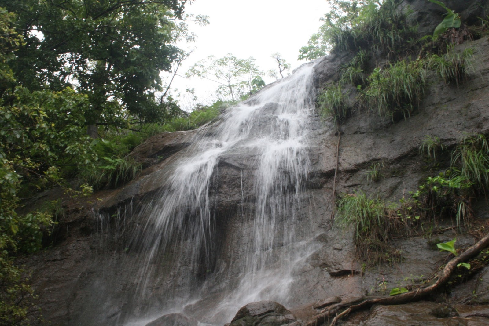 Weekend getaways in Western Ghats around Pune: “GIRIVAN, SMALL HILL ...
