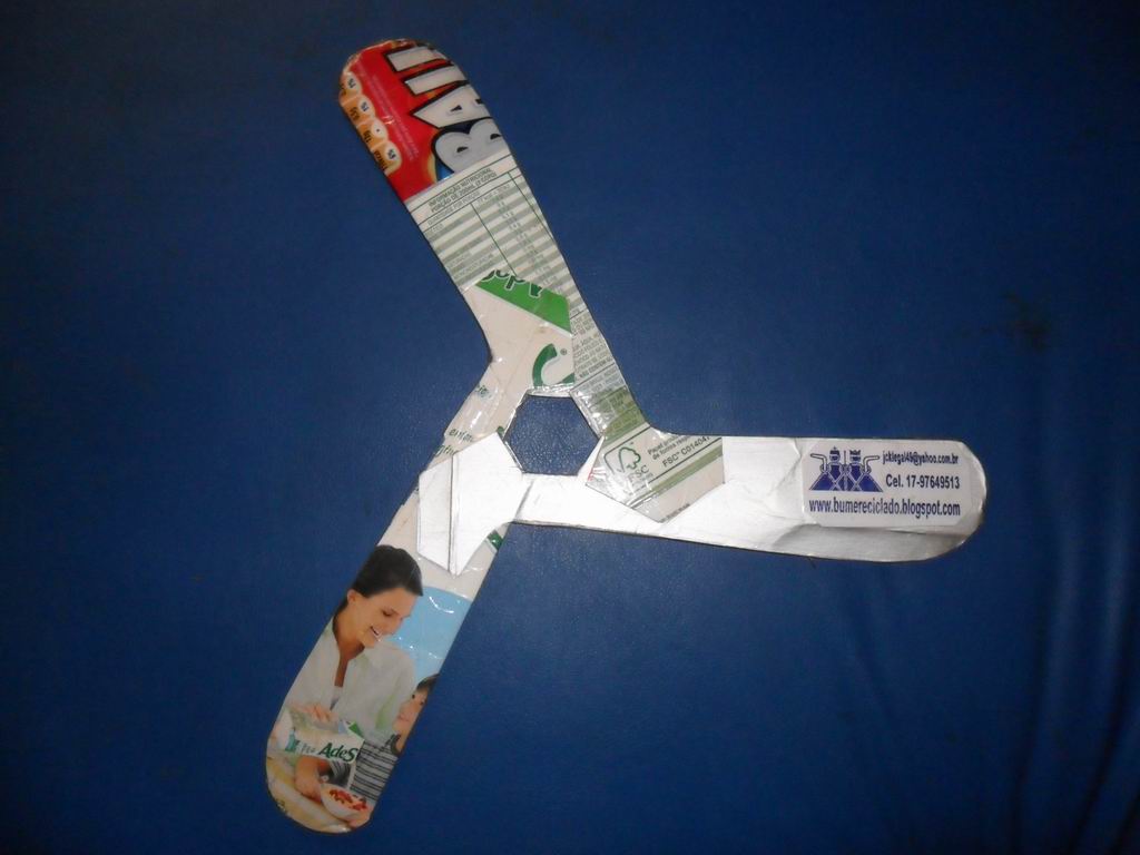 Bumerangue de Papel: Modelos atuais de bumerangue de papel