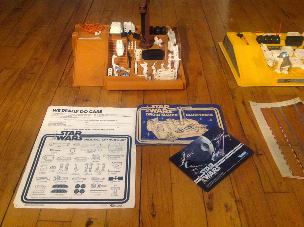 theswca blog: Palitoy's Droid Factory: Base for Your Face!