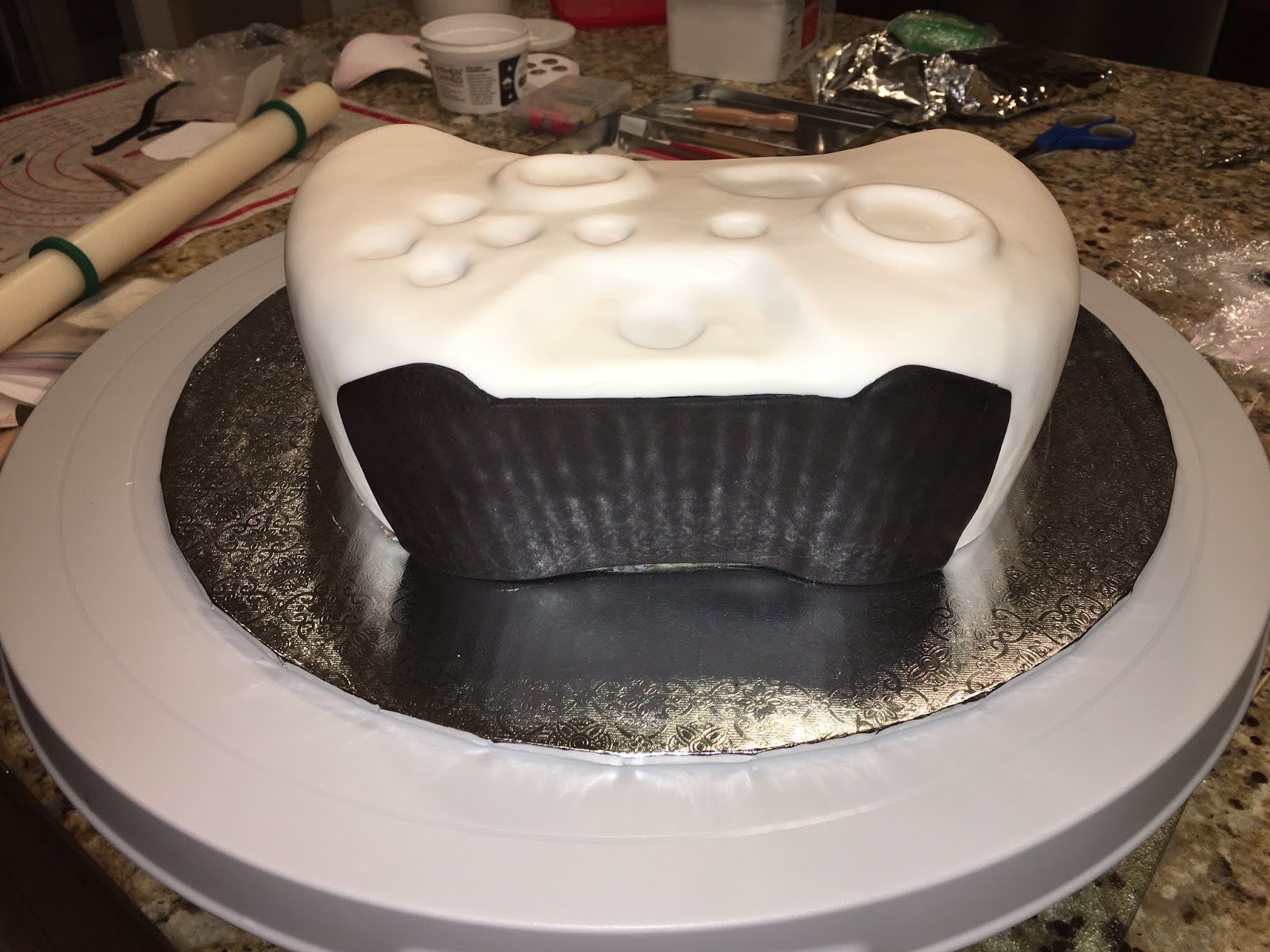 The Bake More: XBox Controller Cake - Step by Step Instructions