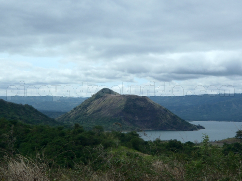 TAAL VOLCANO: Day Hike Guide, How to Get There, Budget, DIY Itinerary ...