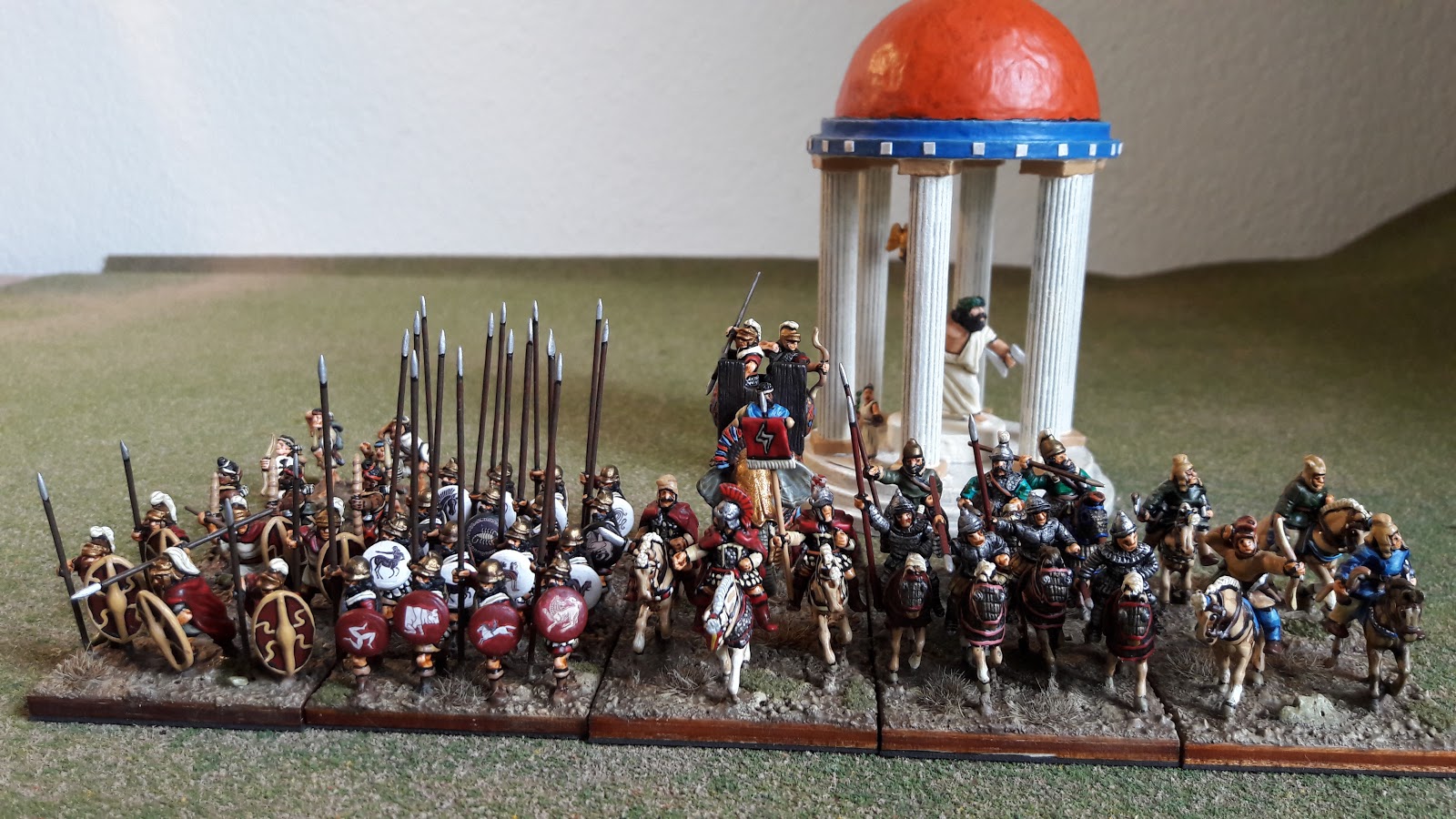 MiniMaerk: Greek Temple as a Camp Element for Greek-Bactrian DBA Army