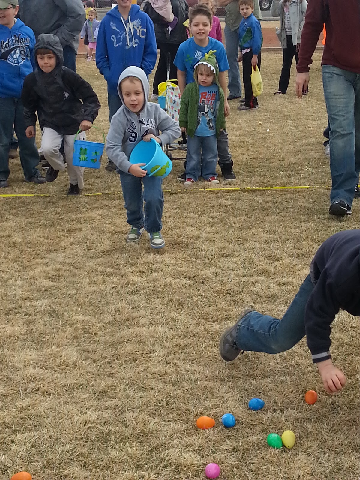 momuv3boyz: Easter Egg Hunt 2013