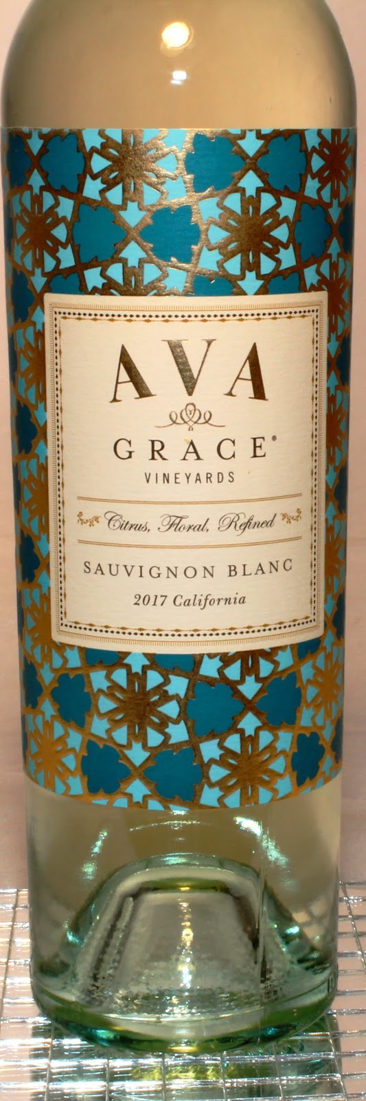 Wine Mizer: AVA GRACE SAUVIGNON BLANC (2017)