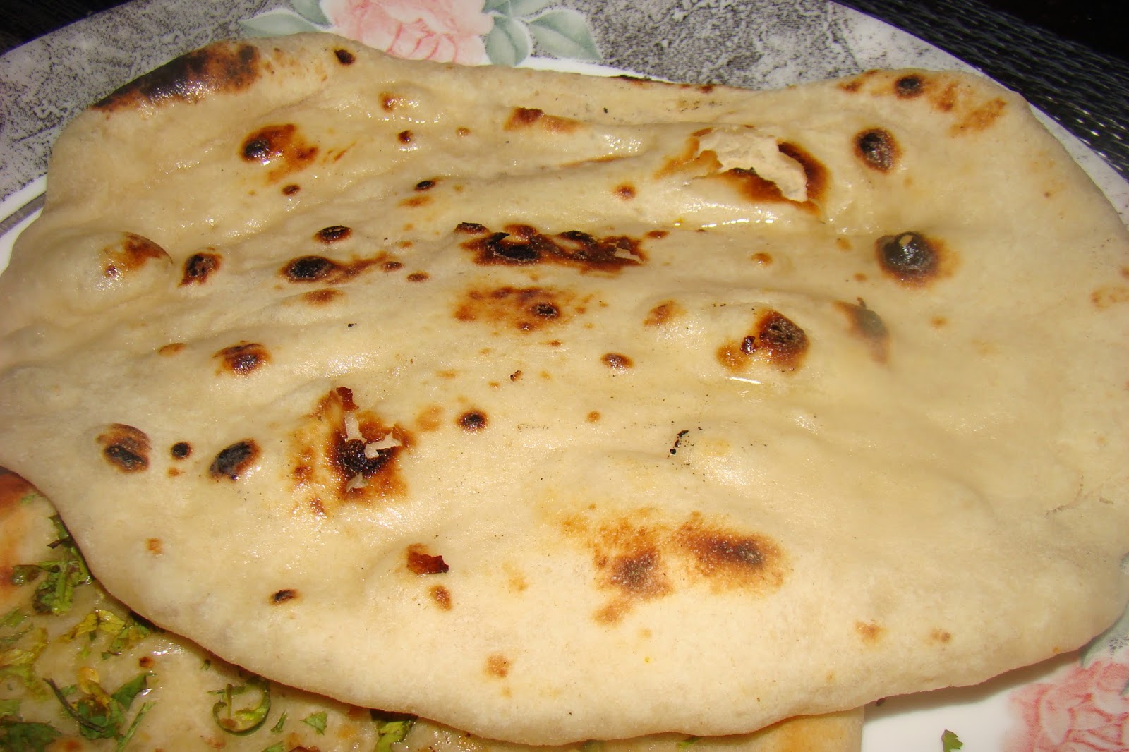My Favorite Recipes Collection: Homemade Eggless Naan On the Stove with ...