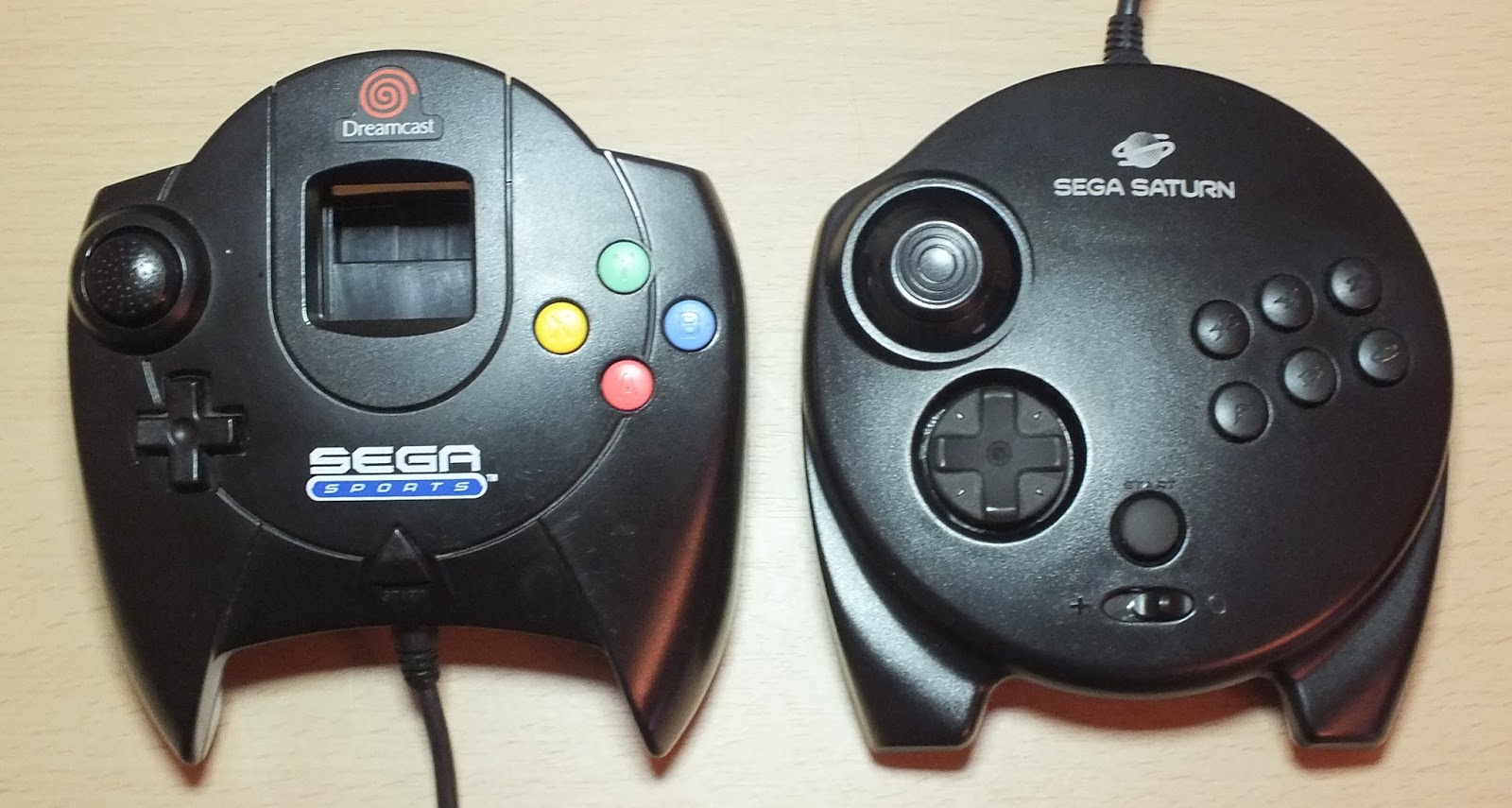 The Dreamcast Junkyard: Is The Dreamcast Controller Really That Bad?
