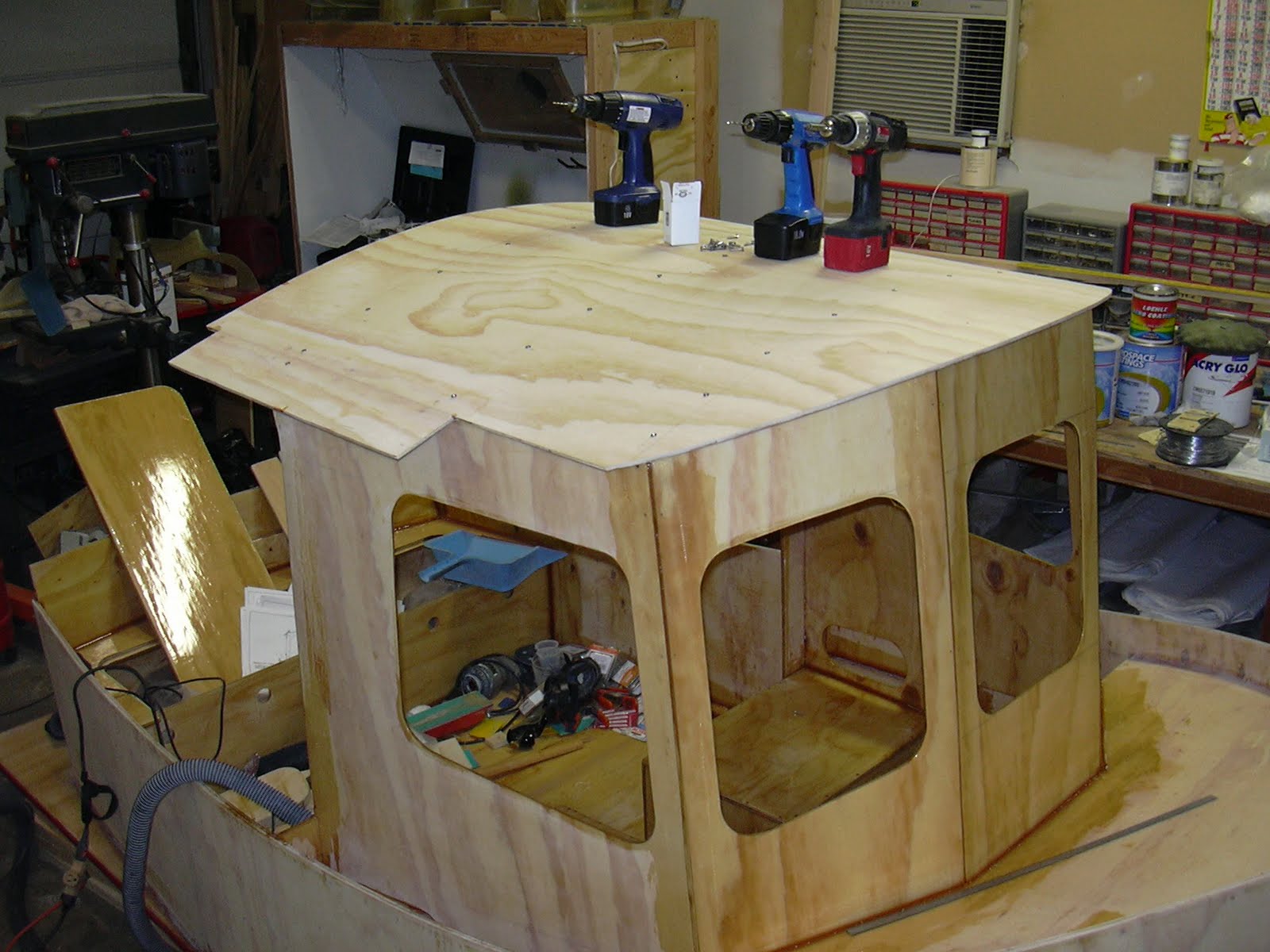 Todd's Mini-Tug Boat Building Journal: Cabin Top Fitted