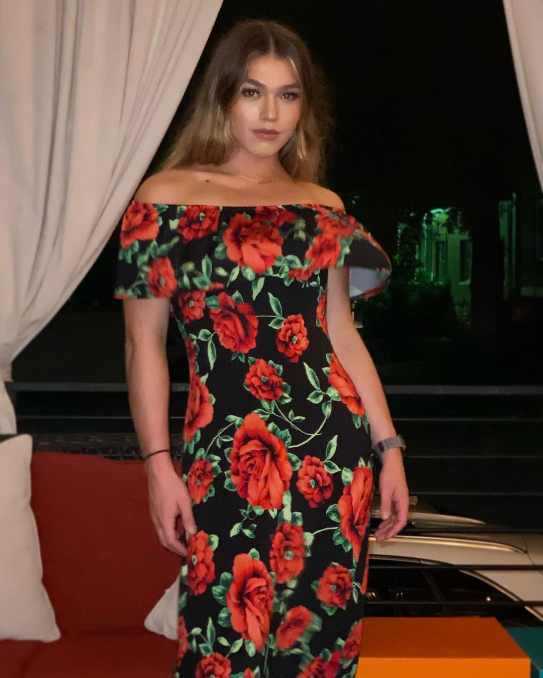 Ariel Long – Most Beautiful Transgender Woman in Red Floral Dress - TG ...