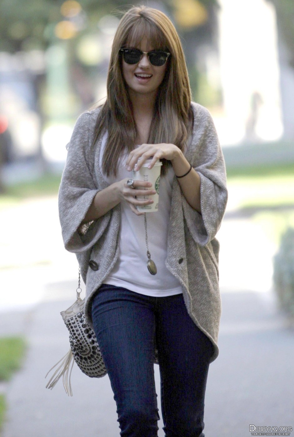 Free to be Me: Airport Style {Debby Ryan}