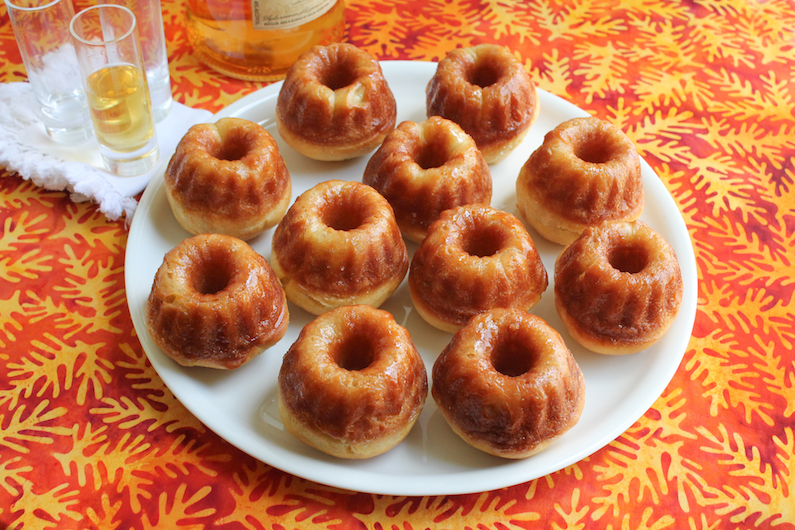 Food Lust People Love: Babà Napoletano al Rum Bundtlettes #BundtBakers