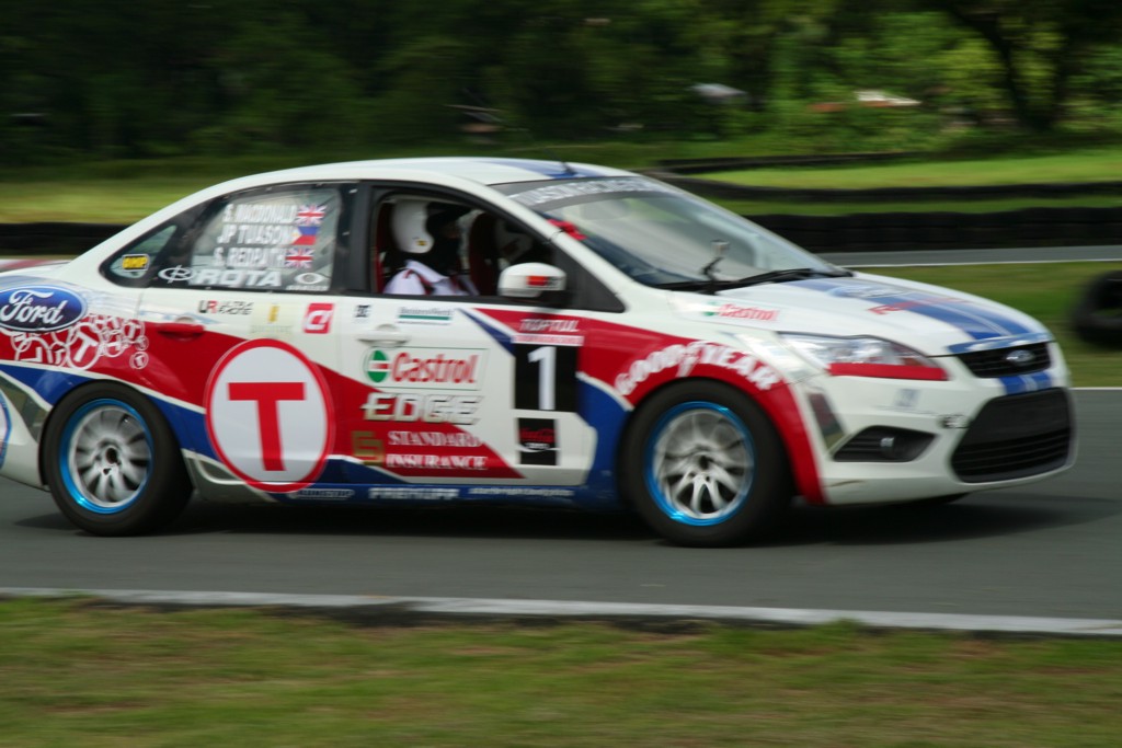 Race Driver 101: Driving the TRS-Ford Focus PTCC Race Car | CarGuide.PH ...