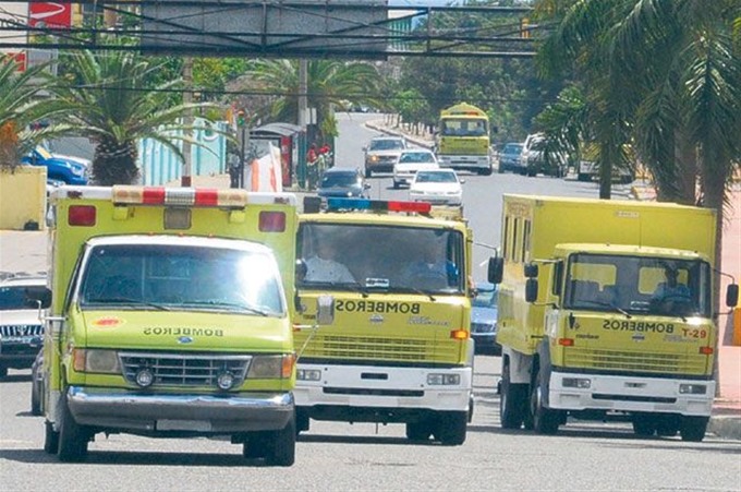 Cuerpos de Bomberos de Santo Domingo Recibirá Aportes Económico
