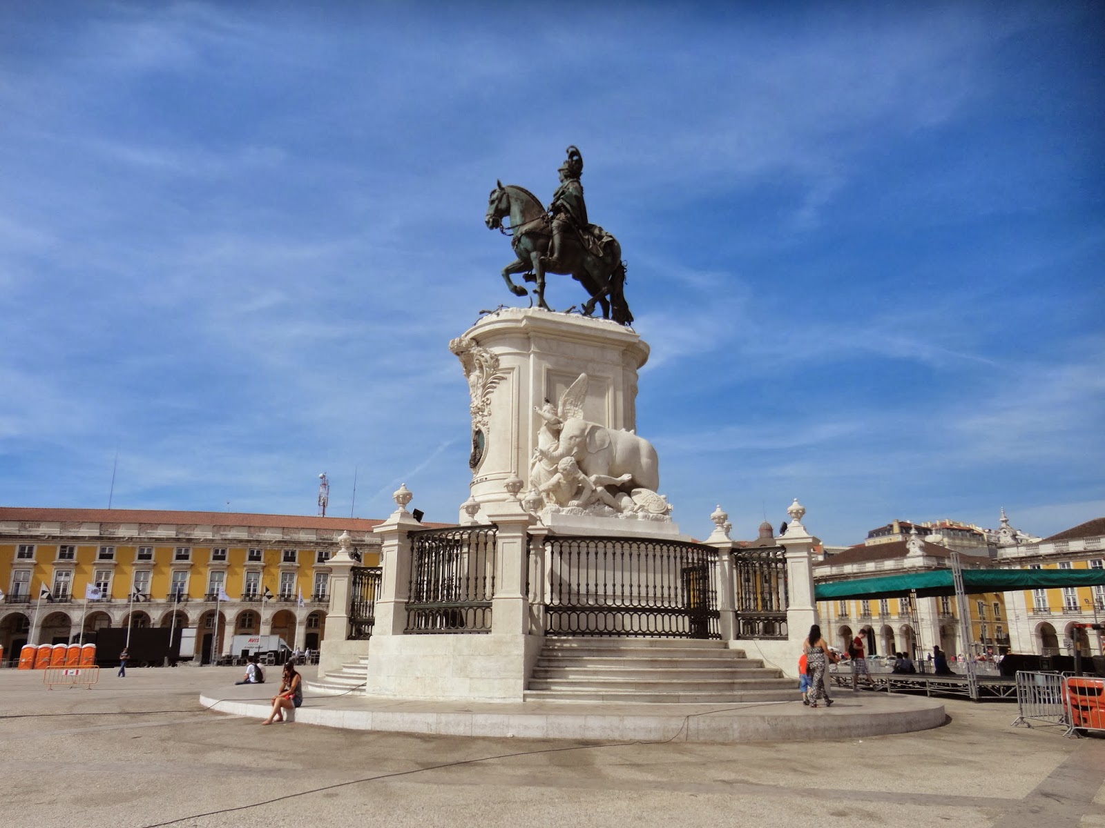 Lisboa - Centro Histórico | Traveling and Living