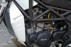 modifikasi: Minerva Megelli 250 RE dan RV