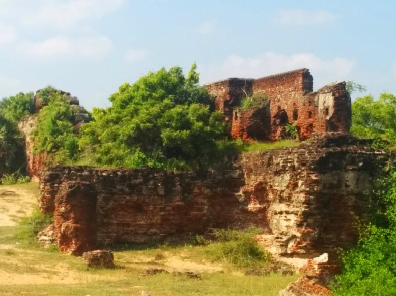 Alamparai Fort (Kanchipuram - Tamil Nadu) | My Travelogue - Indian ...