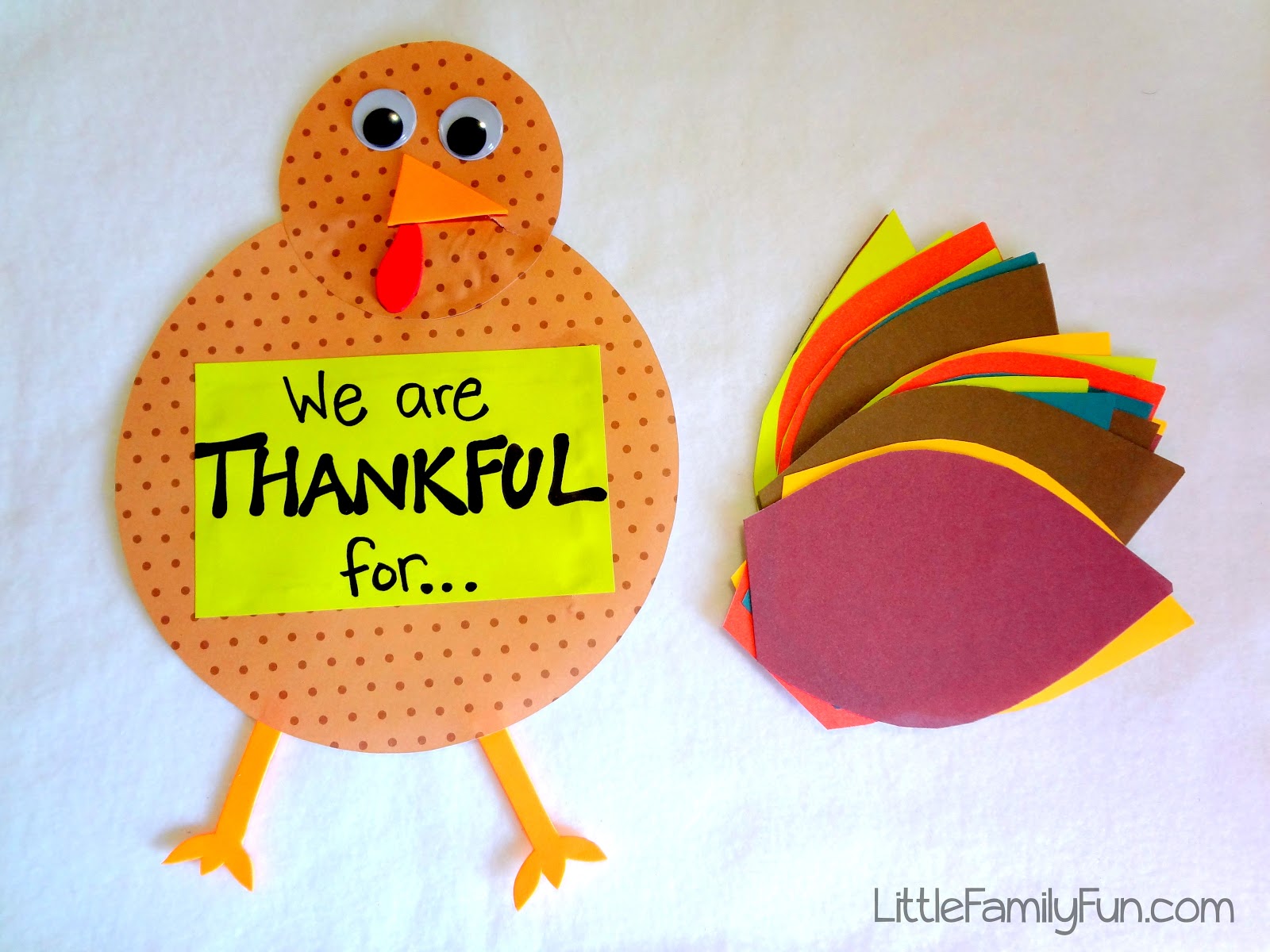 Little Family Fun: Gratitude Turkey 2012 - Thanksgiving Tradition