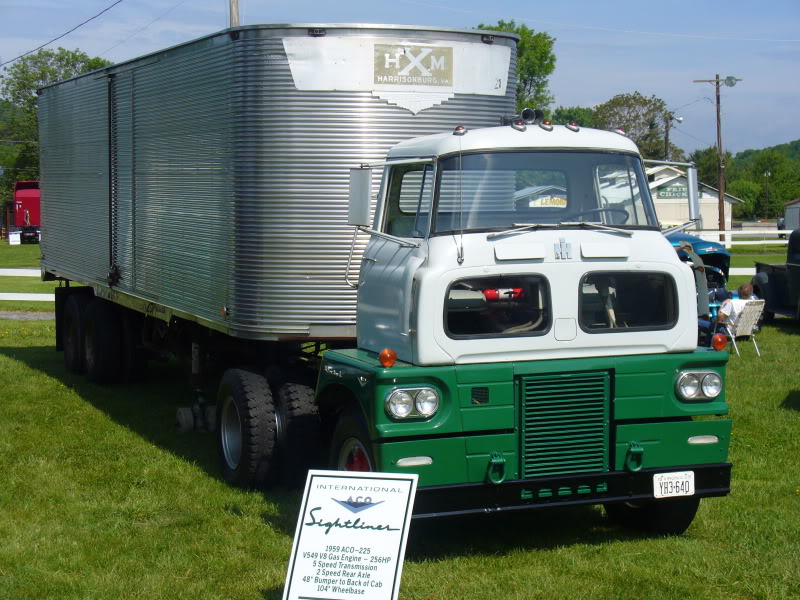 handverker: ih sightliner part 2