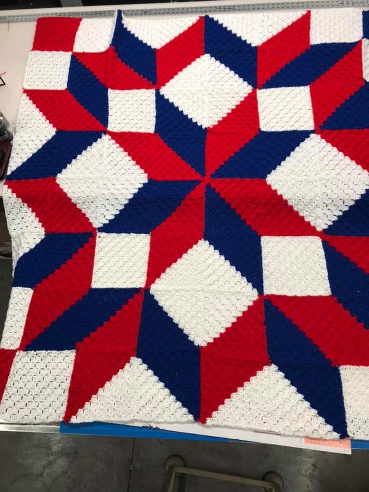 Carpenter Wheel in C2C - Free Pattern - CROCHET WORKS