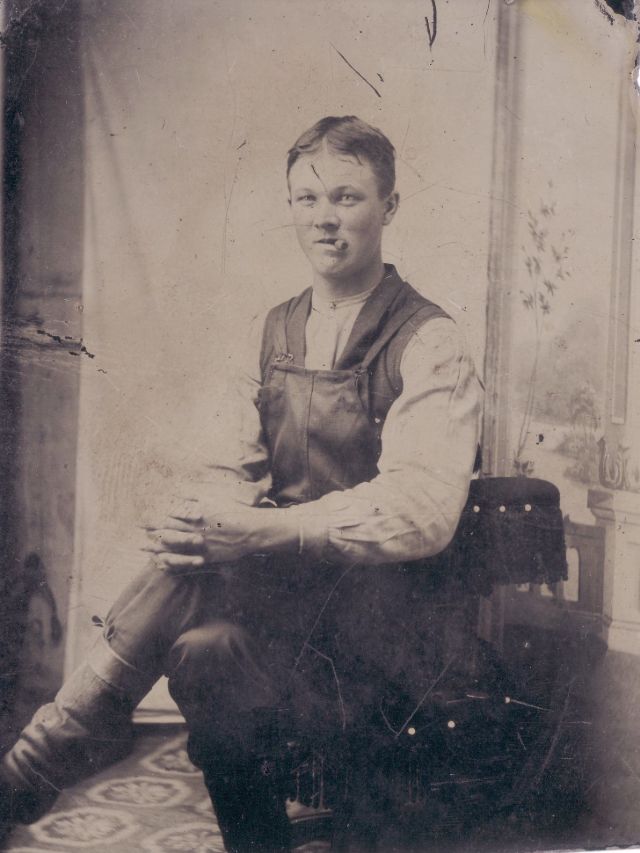 40 Amazing Vintage Photos of Working-Class Men From the Mid-19th ...