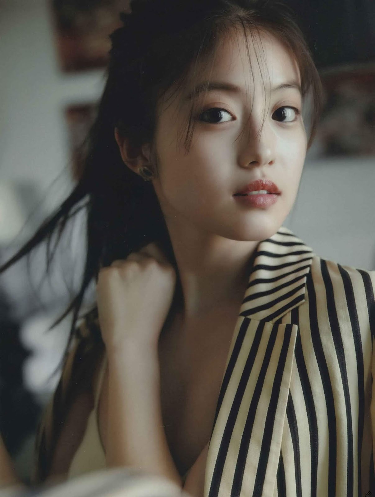 Nao Kanzaki and a few friends: Mio Imada: "Last Shot" photobook scans....