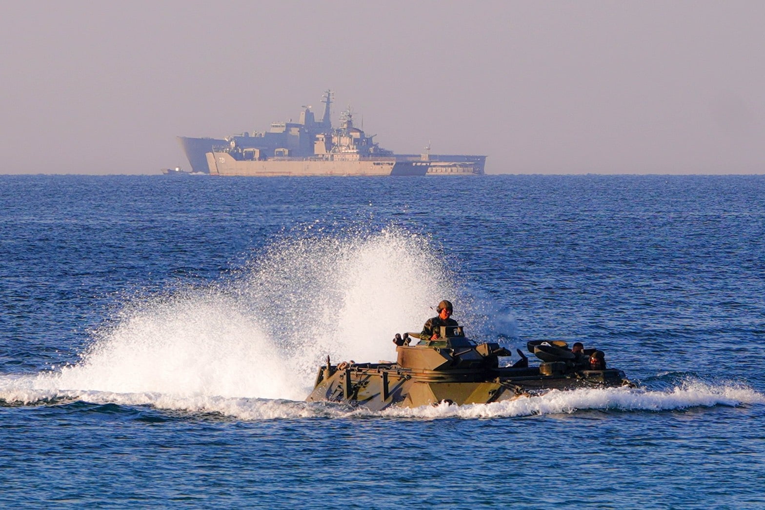 DEFENSE STUDIES: The Royal Thai Navy Conducts Amphibious Combat ...