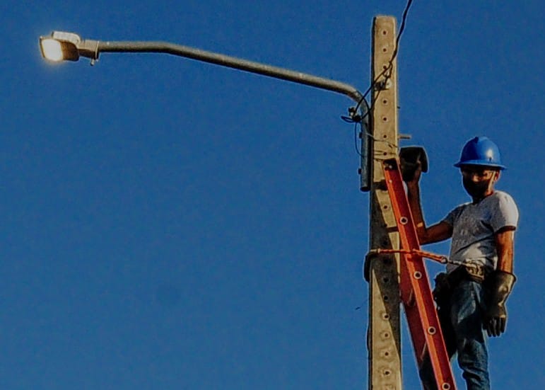 PREFEITURA DE MOSSORÓ INSTALA MAIS DE 4.250 LÂMPADAS DE LED GARANTINDO ... PREFEITURA DE MOSSORÓ INSTALA MAIS DE 4.250 LÂMPADAS DE LED GARANTINDO ...