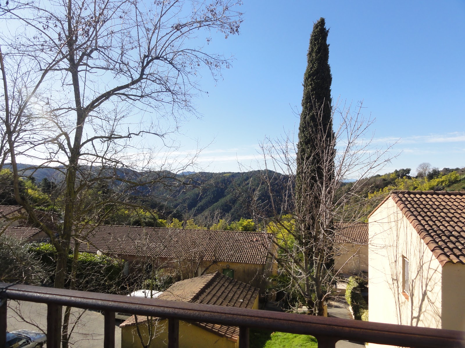 Tout sur le foyer: La sortie et visite du village de Tanneron le ...